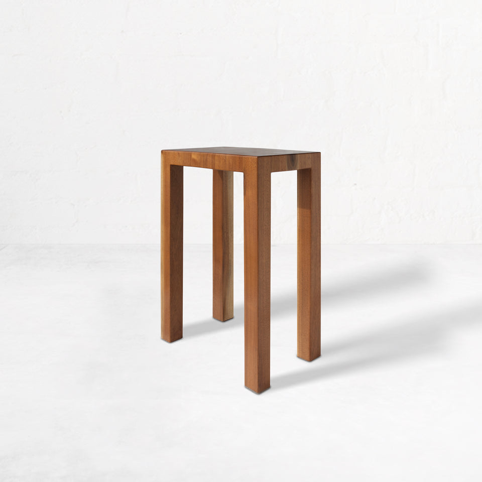 Miter Tooth Bench – Greta de Parry